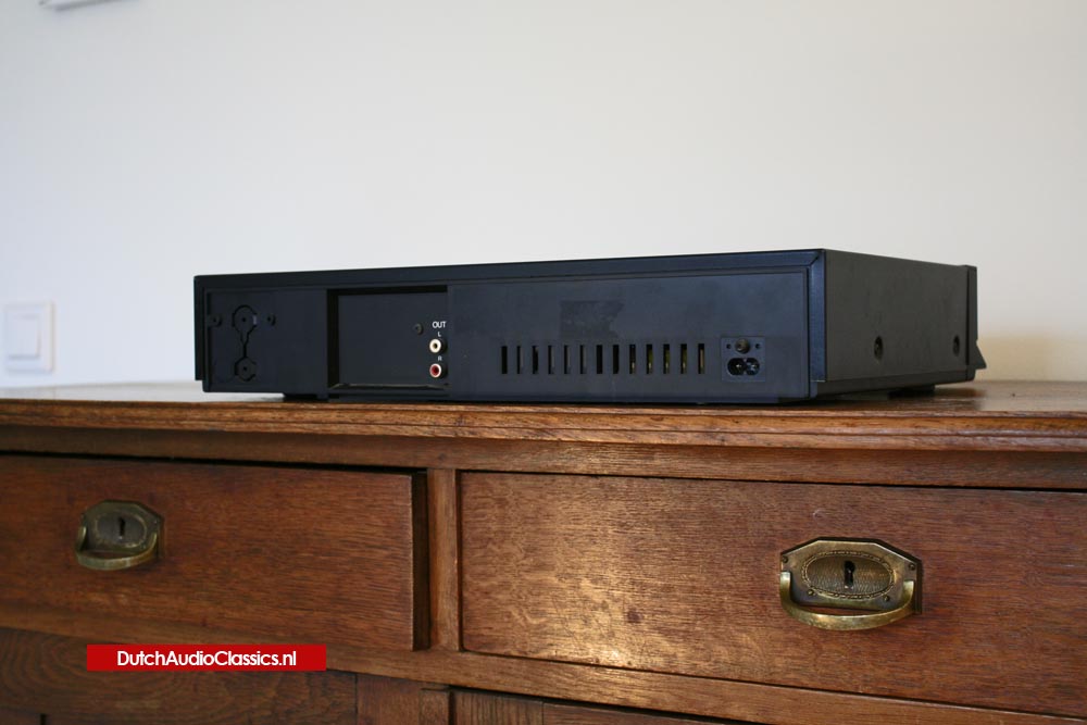 Philips CD471 - DutchAudioClassics.nl