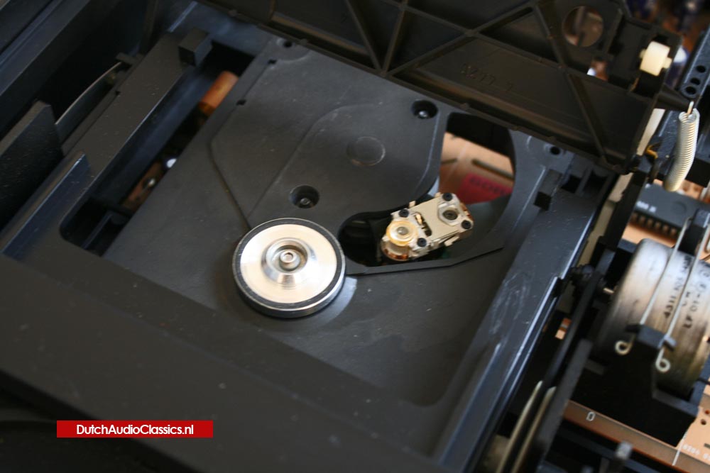 Philips CD471 - DutchAudioClassics.nl