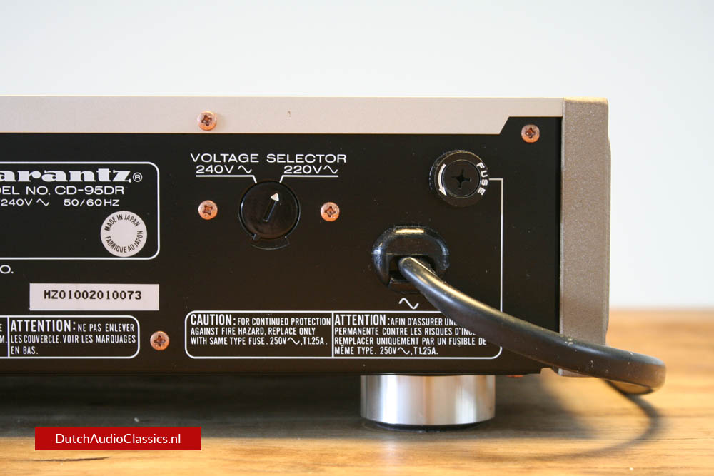 Marantz CD95 DR - DutchAudioClassics.nl