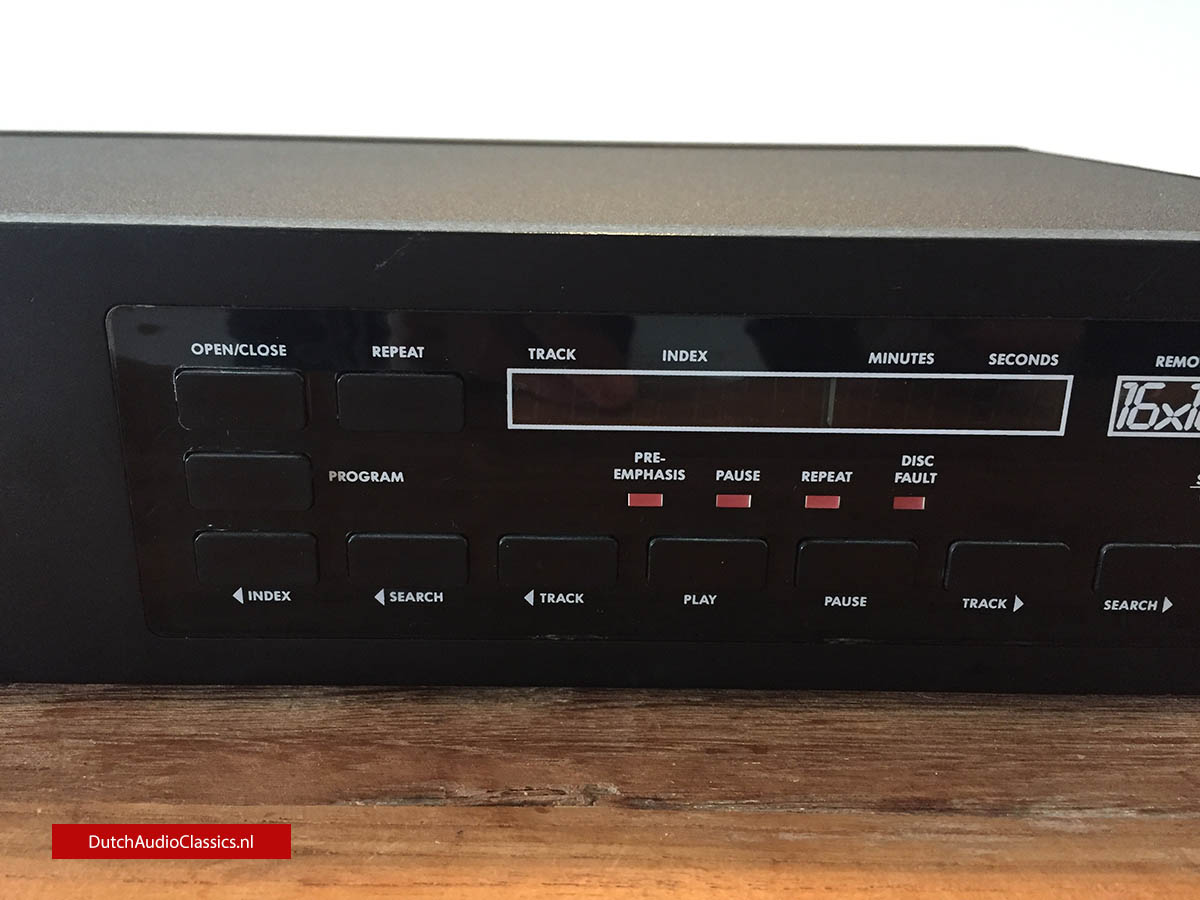 Cambridge Audio CD2 - 4x Philips TDA1541 - DutchAudioClassics.nl