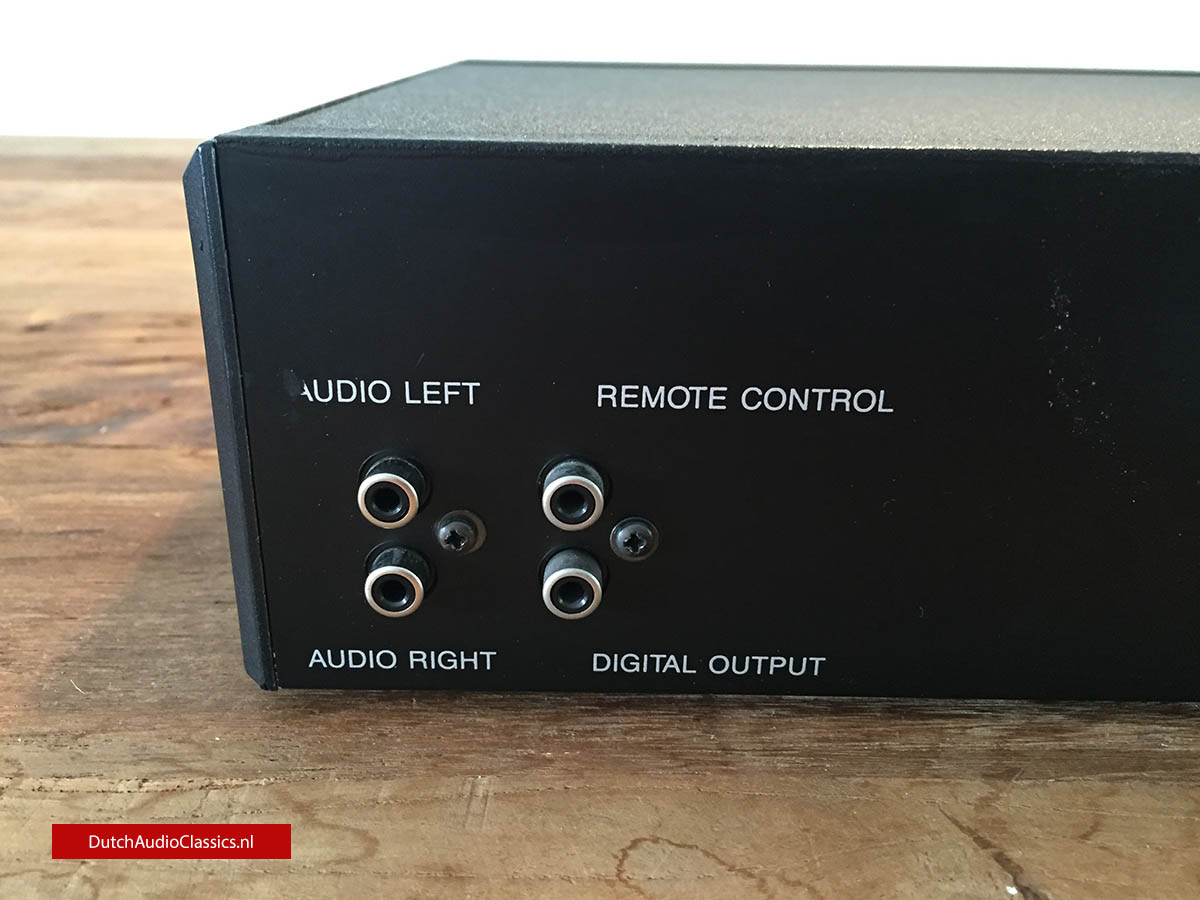 Cambridge Audio CD2 - 4x Philips TDA1541 - DutchAudioClassics.nl