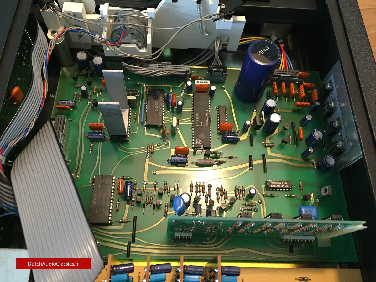 Cambridge Audio CD2 - 4x Philips TDA1541 - DutchAudioClassics.nl