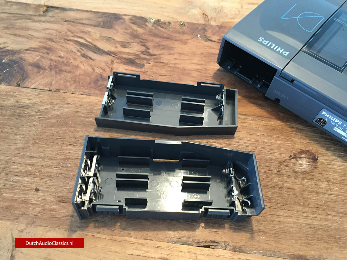 Philips CD15 portable cdplayer - DutchAudioClassics.nl