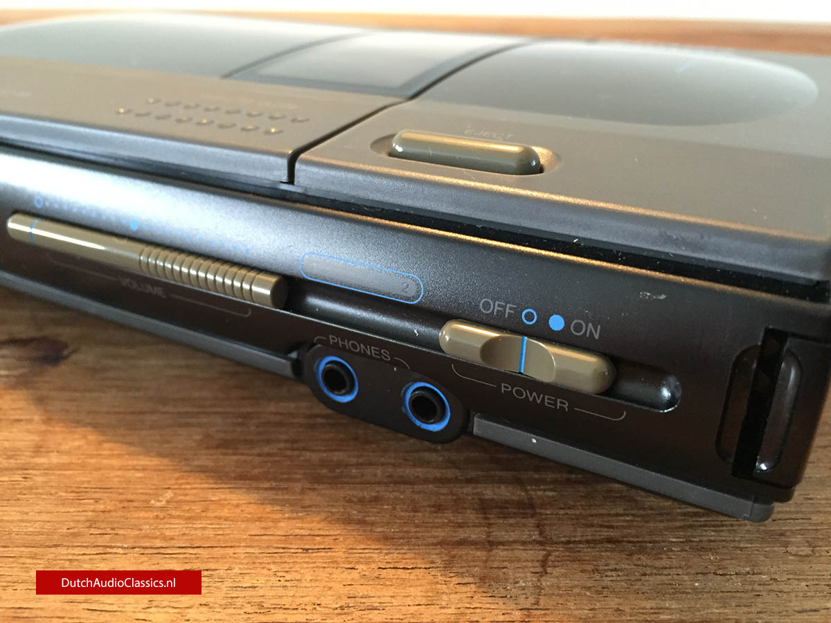 Philips CD15 portable cdplayer - DutchAudioClassics.nl