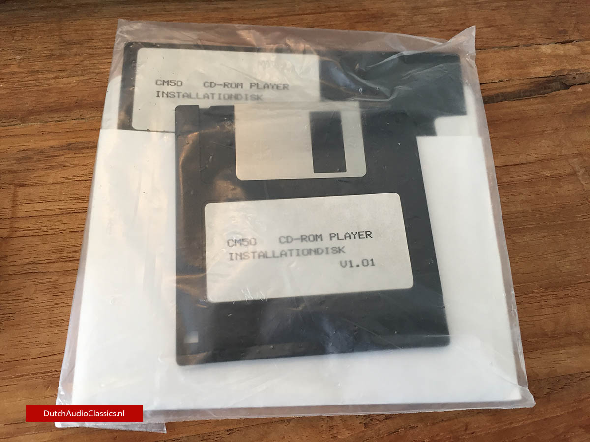 Philips CD15 portable cdplayer - DutchAudioClassics.nl