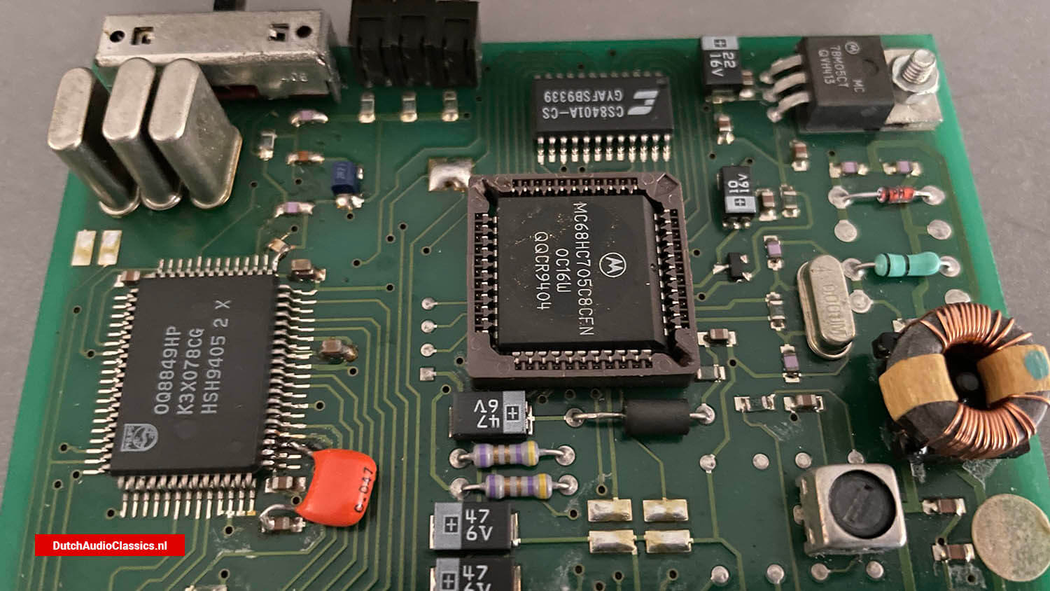 Philips ISP M-SRC mini sampling rate converter - DutchAudioClassics.nl