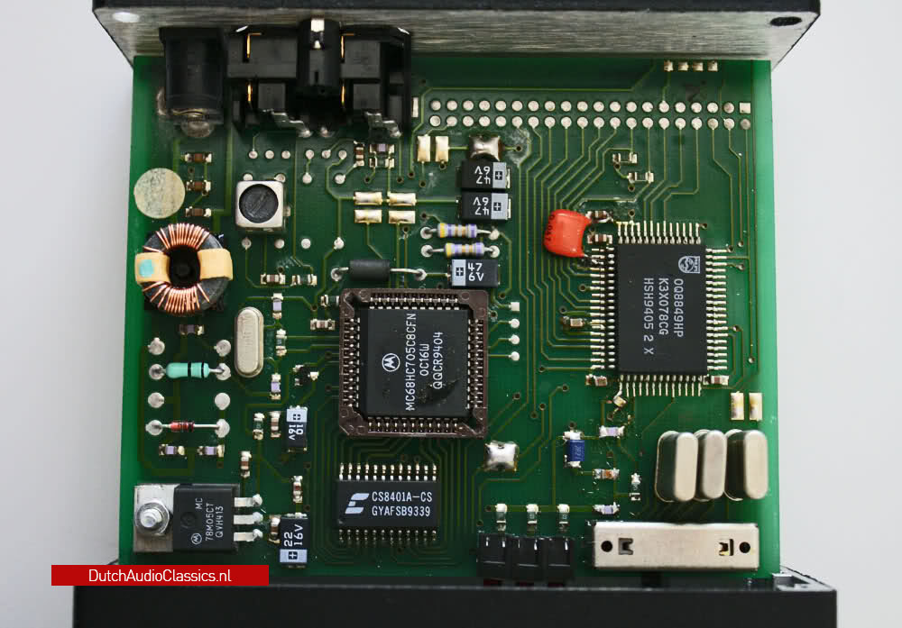 Philips ISP M-SRC mini sampling rate converter - DutchAudioClassics.nl