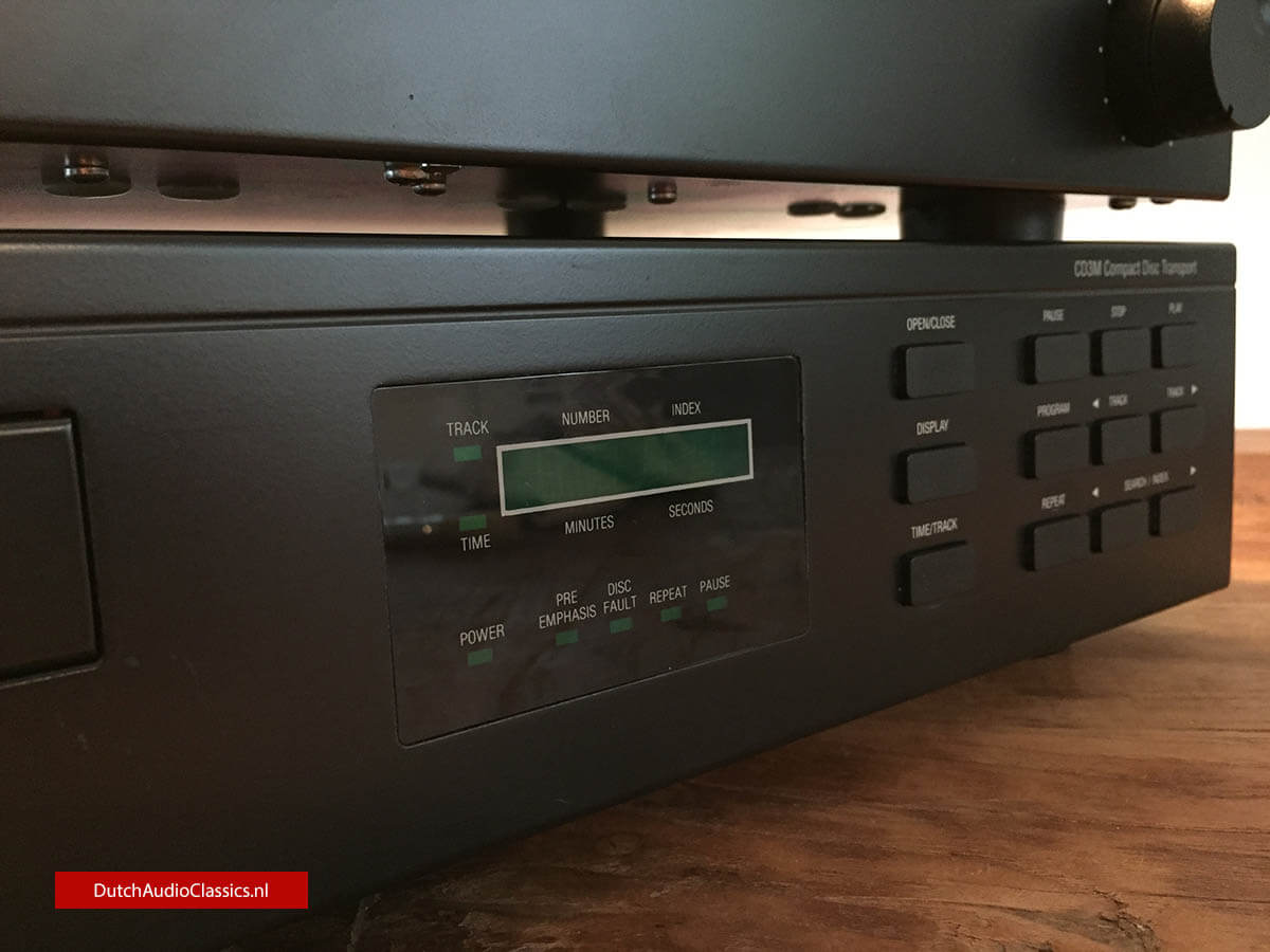 Cambridge Audio DAC3 & CD3M - 4x Philips TDA1541 - CDM1mkII ...