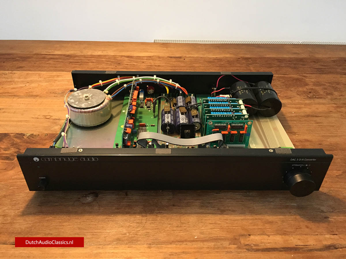 Cambridge Audio DAC3 & CD3M - 4x Philips TDA1541 - CDM1mkII ...