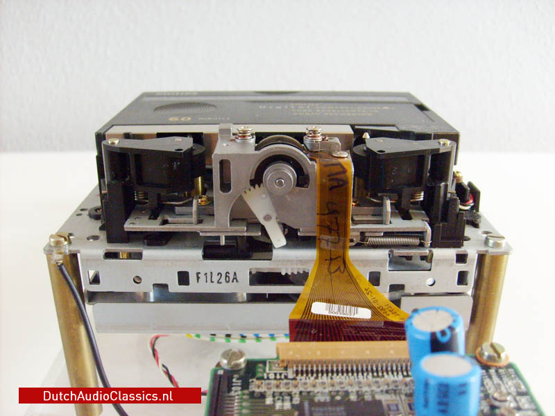 Philips professional DCC playback unit I - DutchAudioClassics.nl